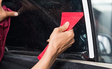 7 Best Window Tints - (Reviews & Unbiased Guide 2022)