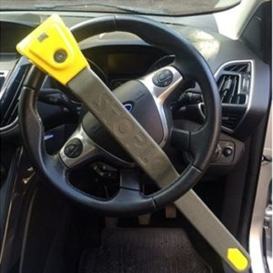 7 Best Steering Wheel Locks - (Reviews & Guide 2022)